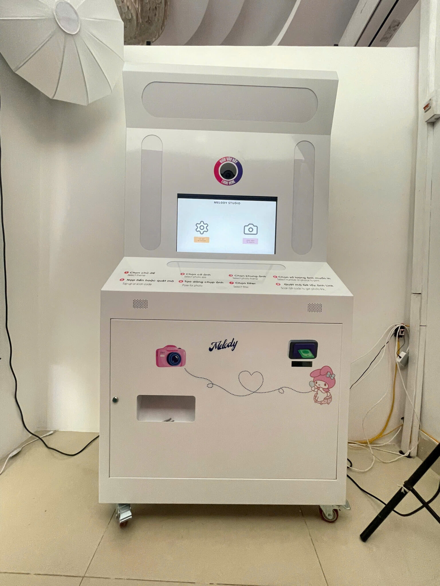 FlashGo Studio | Phần Mềm & Máy Photobooth Cao Cấp | Made in VN